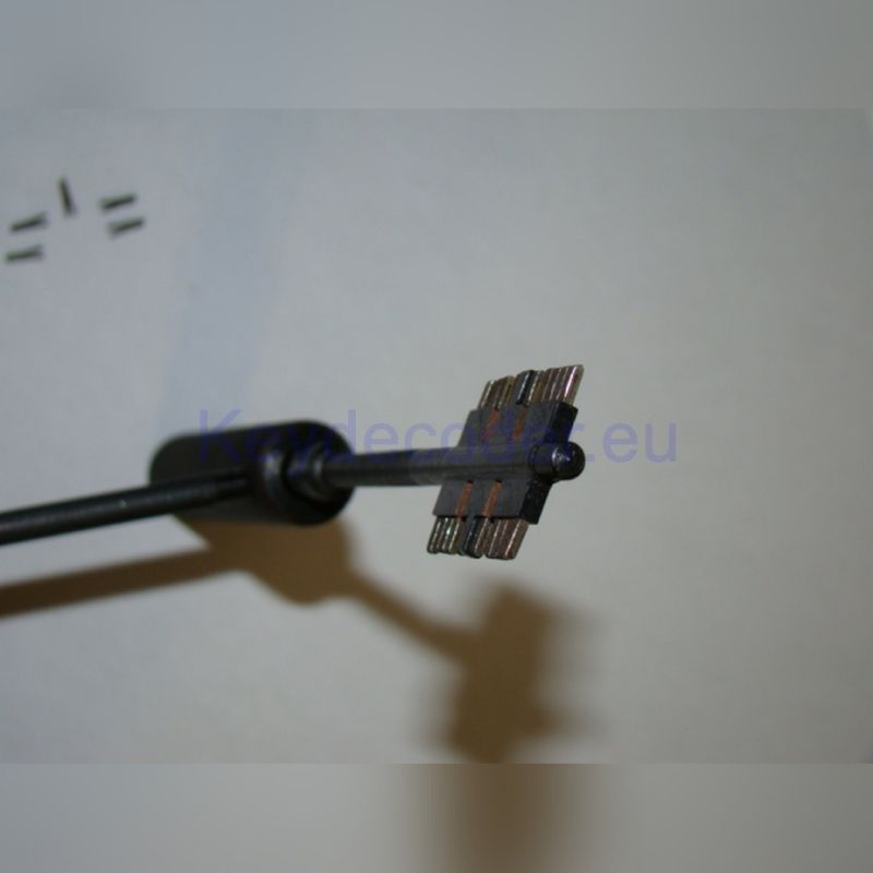 Lockpick Border 4-1+1-4 with locking swaybolt - Keydecoder